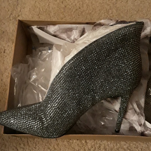 Jessica Simpson | Shoes | Jessica Simpson Lasnia Bootie | Poshmark